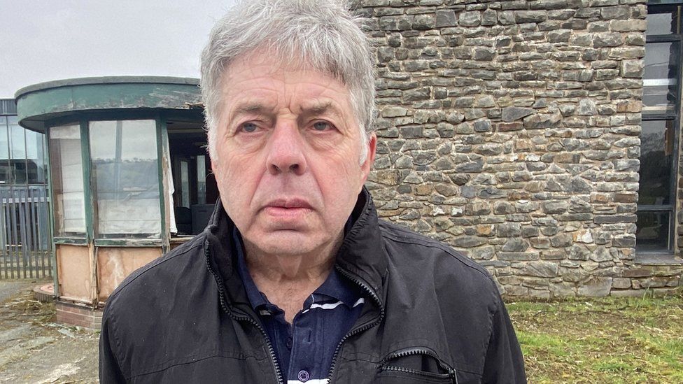 Dei Jones's Instagram, Twitter & Facebook on IDCrawl