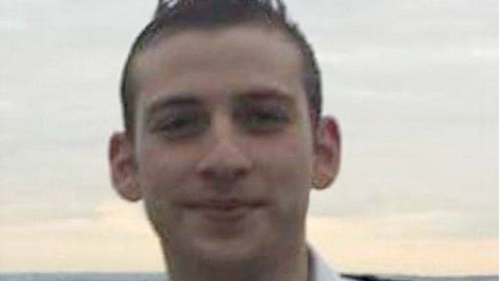 Stephen Port: More poison charges for serial killings suspect - BBC News