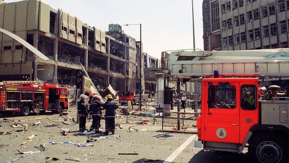 Manchester IRA bomb: Police launch fresh review of blast evidence - BBC ...