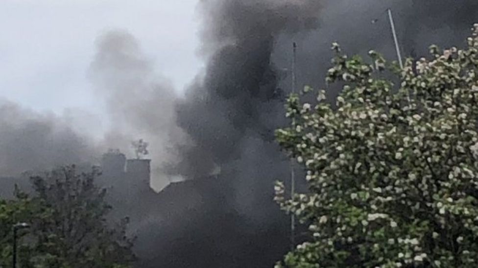 Bellingham fire destroys buildings and van - BBC News