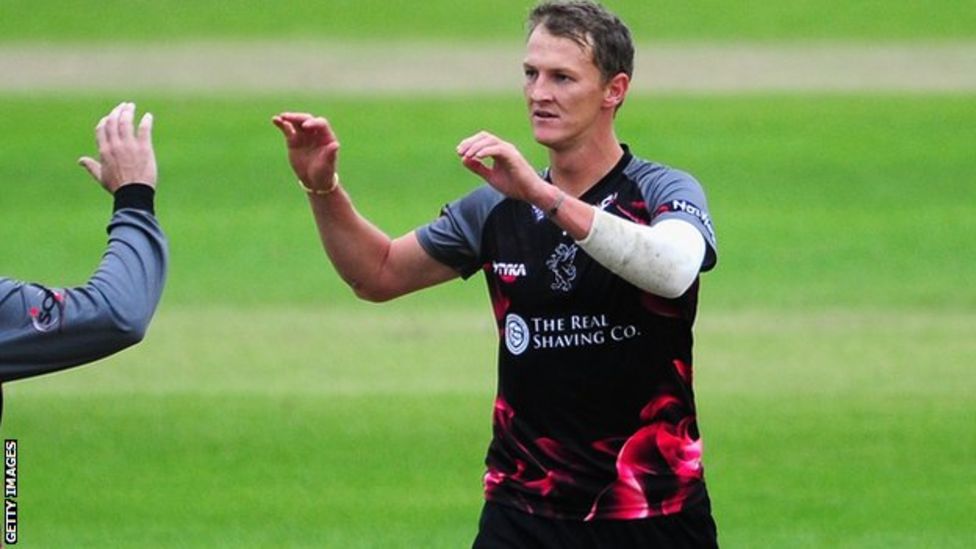 Max Waller: Somerset spinner signs new one-year contract extension ...