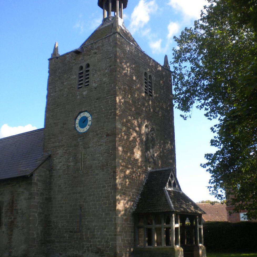 Rotherwas Chapel opens for first public mass - BBC News
