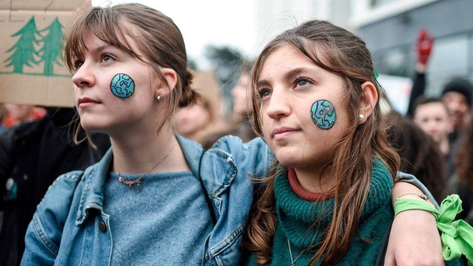 'Let's march!' - Greta Thunberg is in Bristol for climate protest - BBC ...