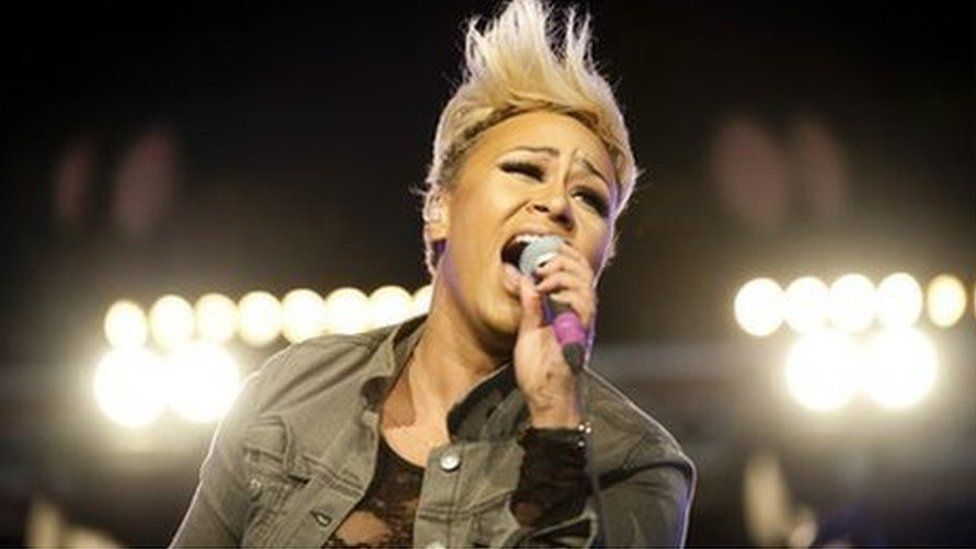 Emeli Sande returns home for £37m Alford Community Campus opening - BBC ...
