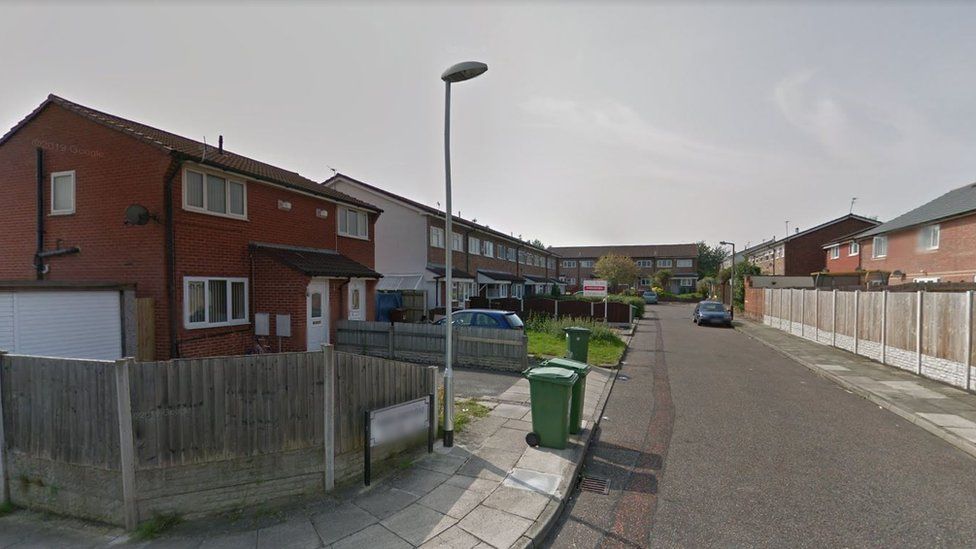 Wallasey school evacuated after man makes threats at a nearby property ...