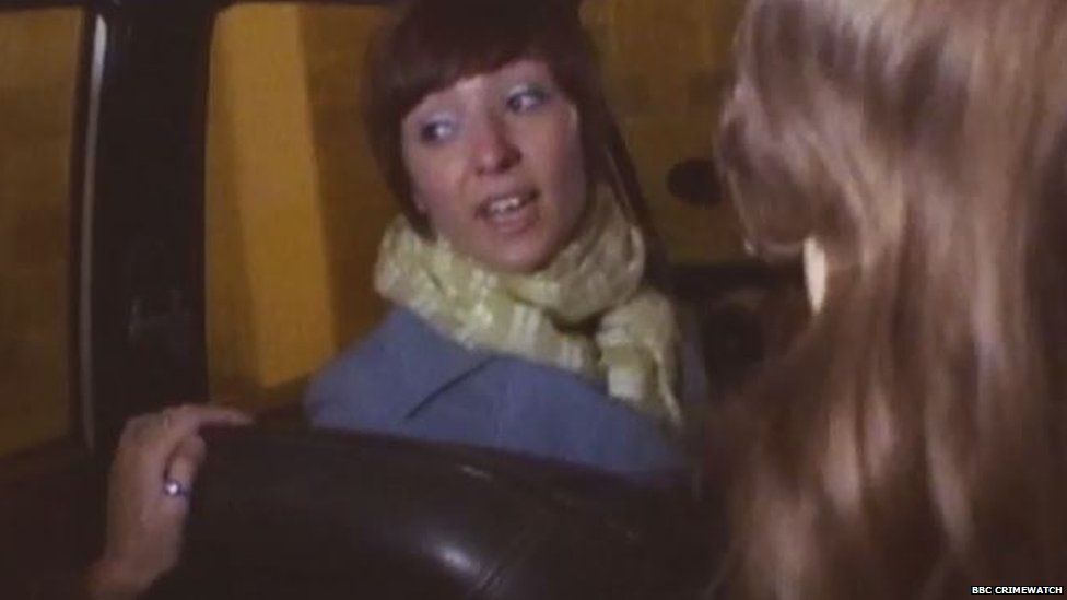 Crimewatch appeal over Dorothy Leyden's murder in 1971 - BBC News
