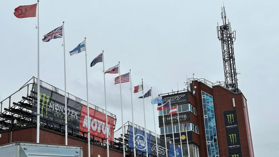 Manx Grand Prix: Extra qualifying session added after disruption on ...