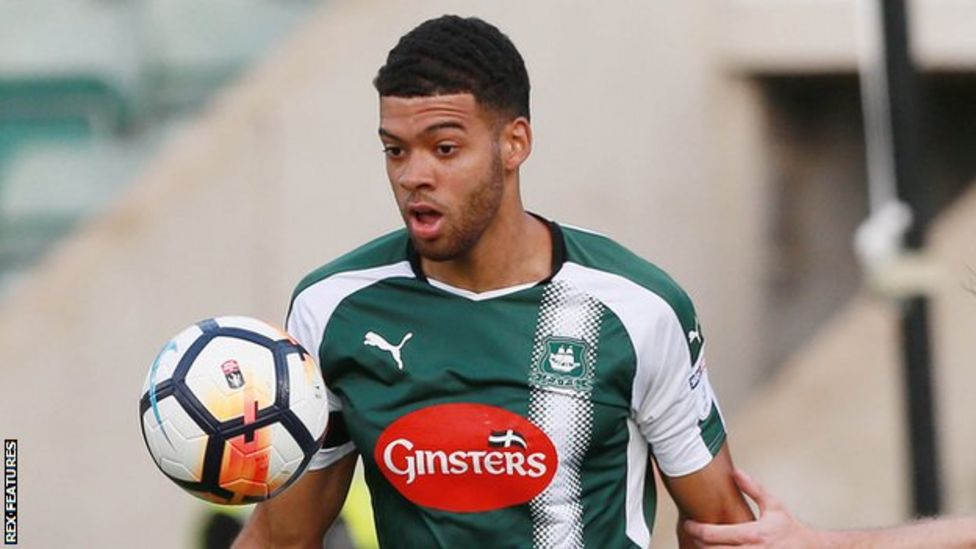 Jake Jervis: Plymouth Argyle forward impresses boss after move to ...