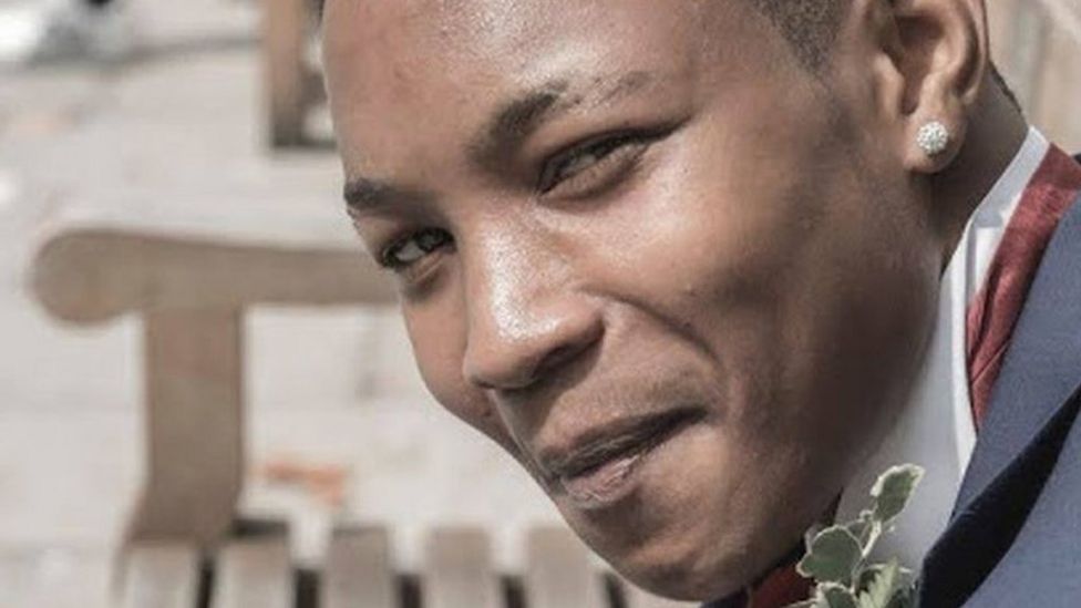 Essex drug dealers jailed for Dwayne Forrester manslaughter - BBC News