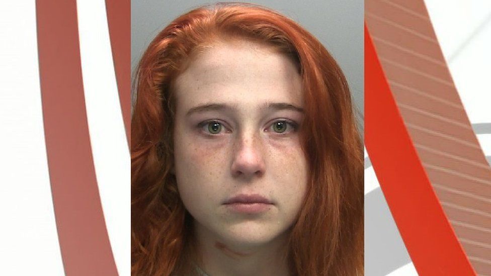 Teenage mother jailed over 'sadistic' knife attack - BBC News
