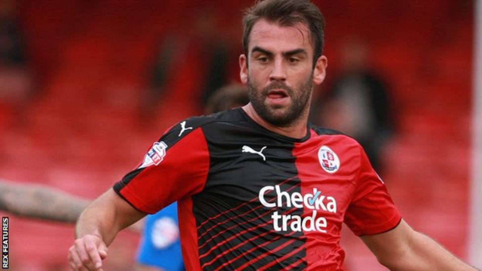 Simon Walton: Guiseley midfielder signs new deal for rest of season - BBC Sport