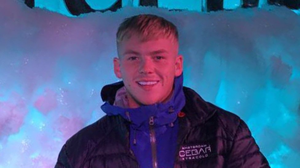 Billy Livesley murder: Wigan iron bar attacker jailed for life - BBC News