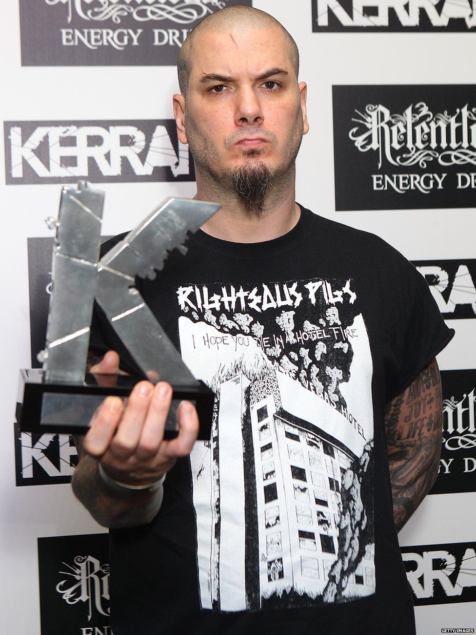 Rock band Down cancel European tour after Phil Anselmo's Nazi salute ...