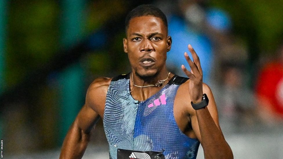 Zharnel Hughes: Sprinter breaks men's British 100m record - BBC Newsround