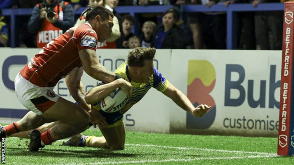 Super League: Warrington Wolves 32-18 Salford Red Devils - BBC Sport