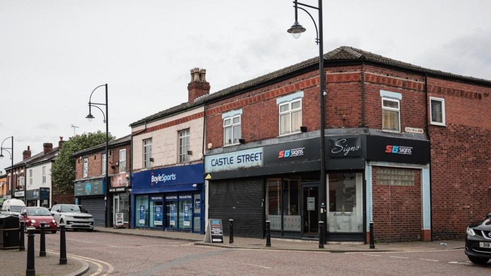 The 'neglected' Stockport street that 'just needs love and money' - BBC ...