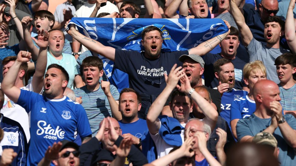 Everton: Fan writer appeals to players before Bournemouth showdown ...