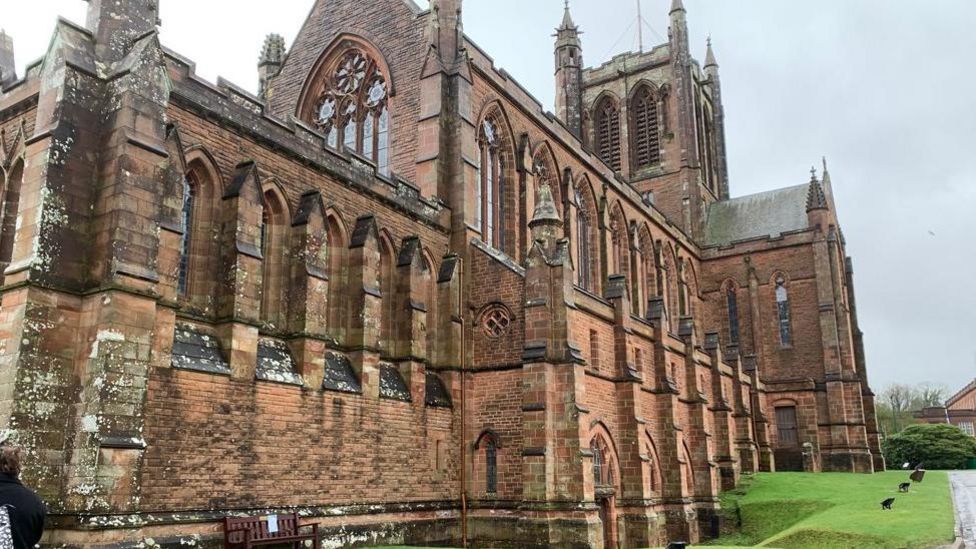 First tree planted in Dumfries and Galloway Covid memorial forest - BBC ...