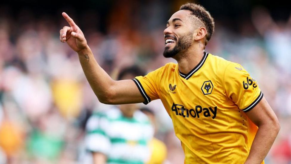 Wolves 1-1 Celtic: Matheus Cunha penalty earns draw in Dublin - BBC Sport