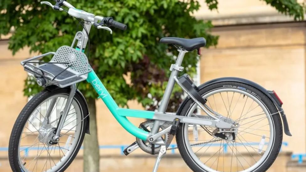 'Beryl' bike sharing scheme rolled out across Worcester - BBC News