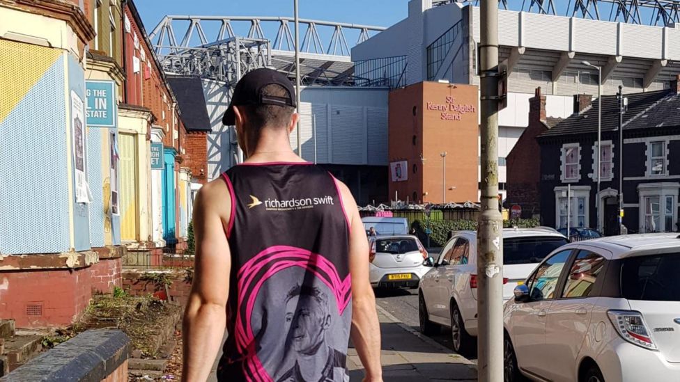 Man runs from Liverpool to Bath in aid of Ben Saunders Foundation - BBC ...