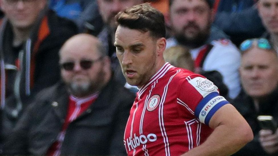 Bristol City retained list: Midfielder Matty James released - BBC Sport