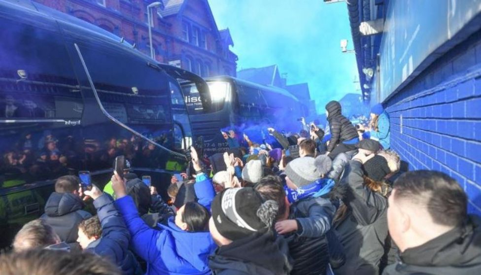 'Everton's problems are not simply about now' - BBC Sport