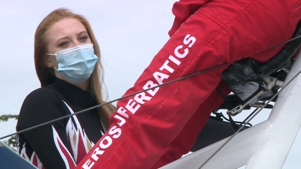 Bournemouth Air Festival: Wing-walker plane crash probe upgraded - BBC News