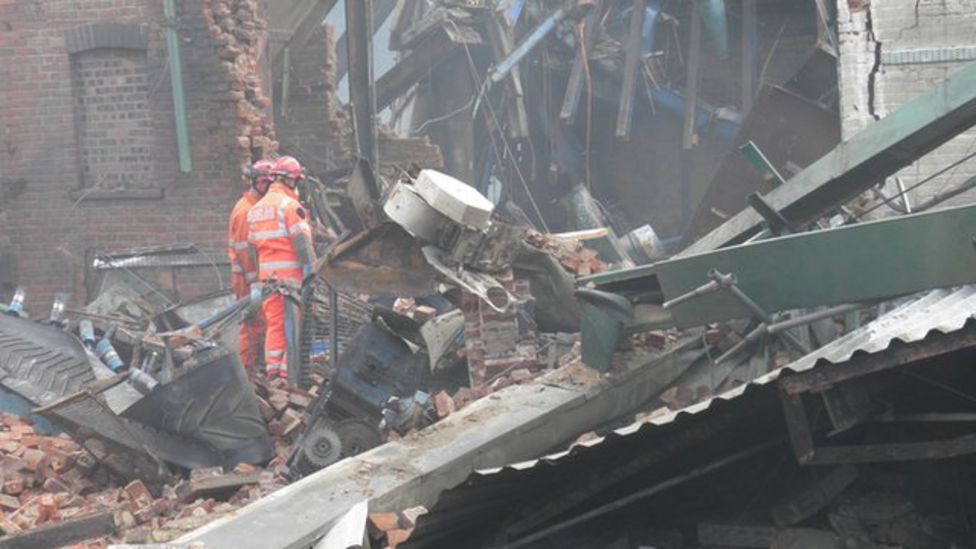 Bosley mill explosion: Second body recovered - BBC News