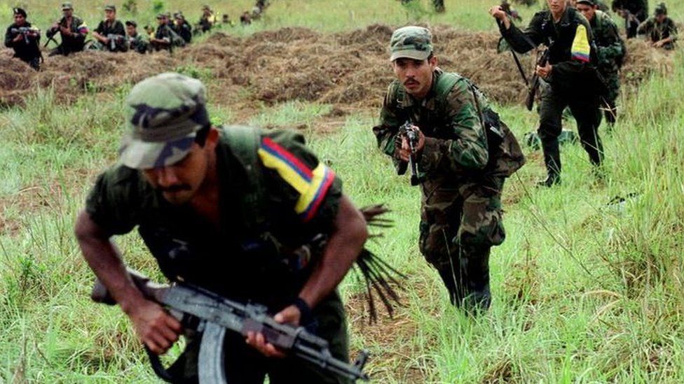 Colombia peace: Farc leaders 'could disown rogue unit' - BBC News