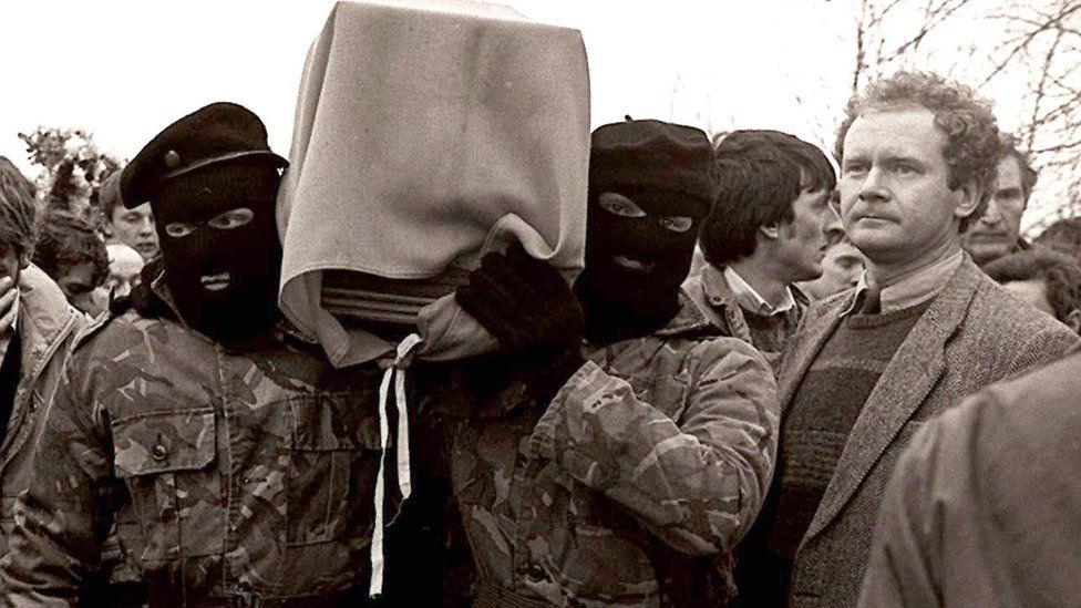 Shooting The Darkness: Capturing the violence of the Troubles - BBC News