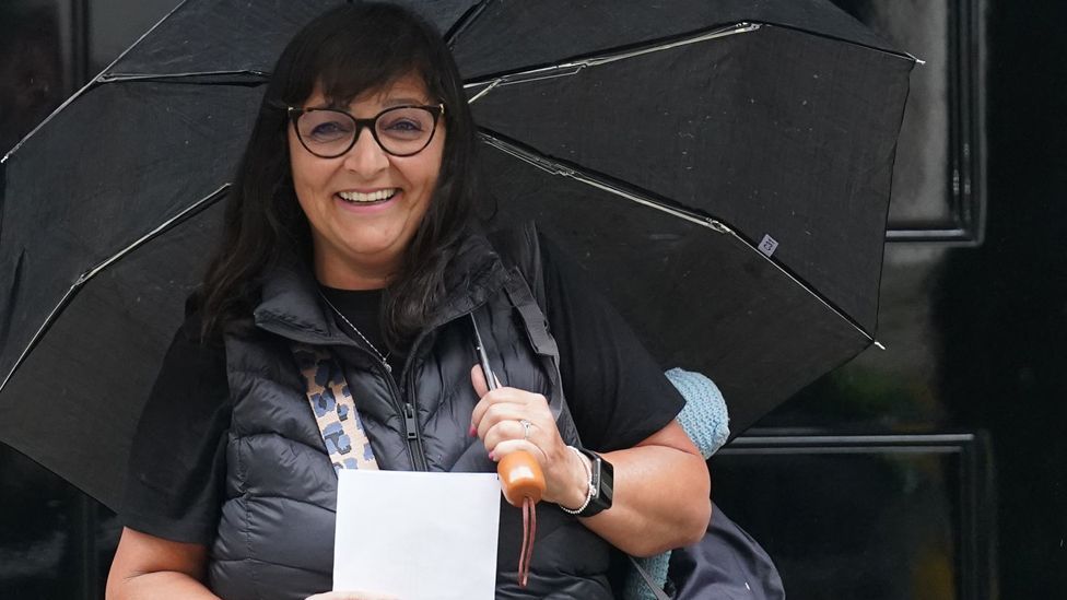 Manchester arena bomb victim's mother 'let down' despite PM promise ...