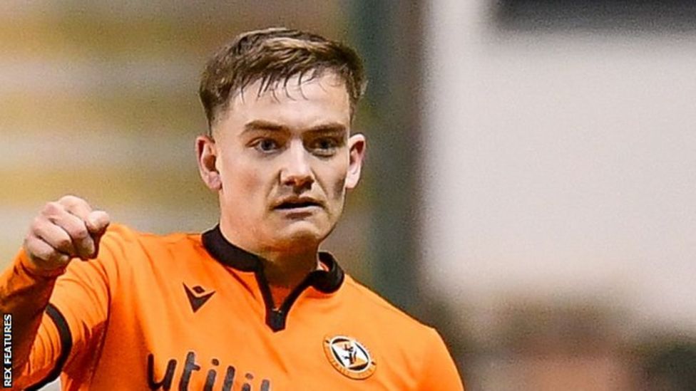 Luke Bolton: Salford City sign winger from Manchester City - BBC Sport