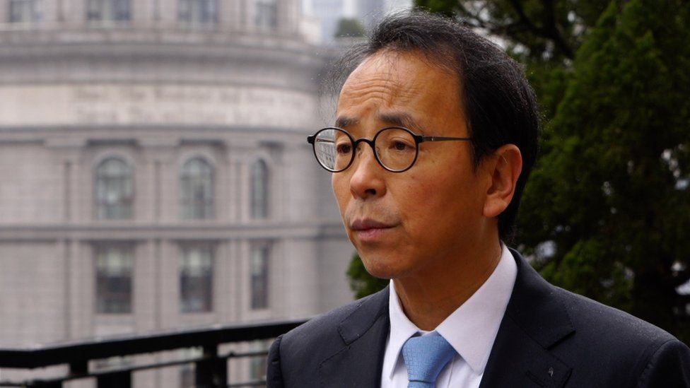 China banks on lending to ease slowdown - BBC News