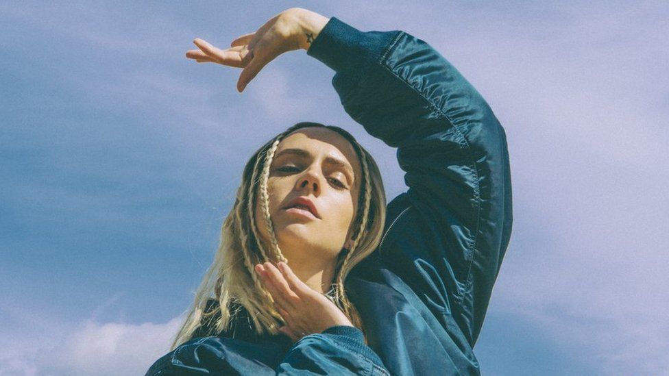 Why MØ is in no rush to get her new album out - BBC Newsbeat