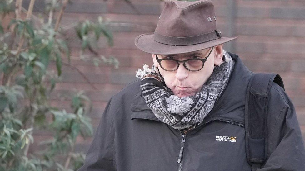 Worthing vicar with 20,000 indecent child images jailed - BBC News