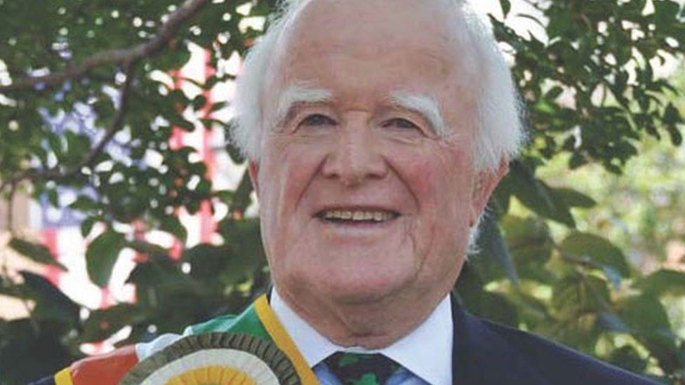 Trump US election victory: The view from Irish America - BBC News