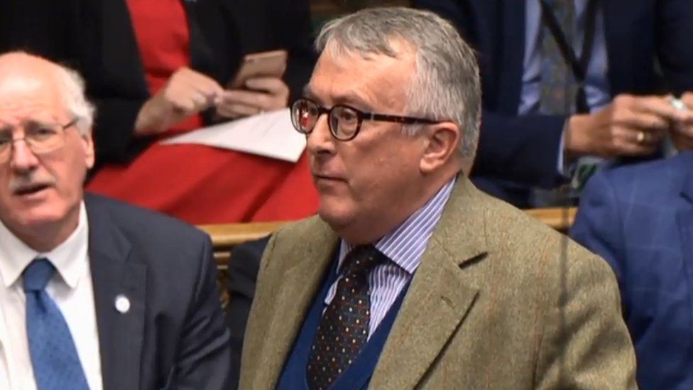 MP's identity 'stolen by drug dealer' - BBC News