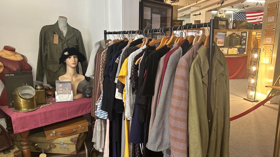 New Swaffham museum provides homage to WW2 heroes - BBC News