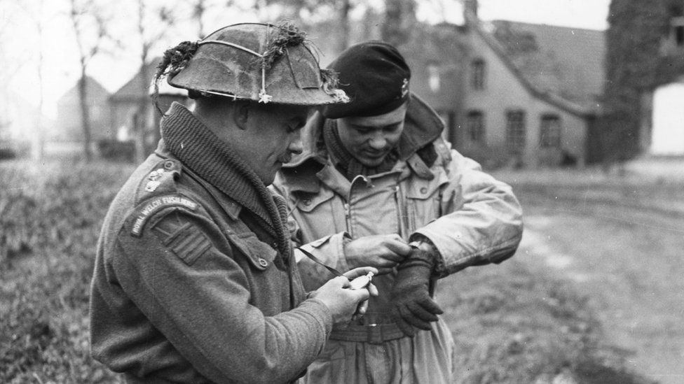 World War Two: How the Welsh language saved soldiers' lives - BBC News