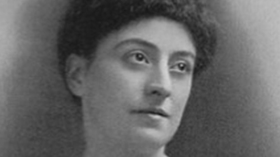 Ethel Gordon Fenwick: Service to remember nursing pioneer - BBC News