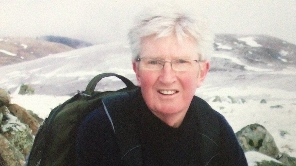 Hillwalker Bobby Thomson is recovering well in hospital - BBC News