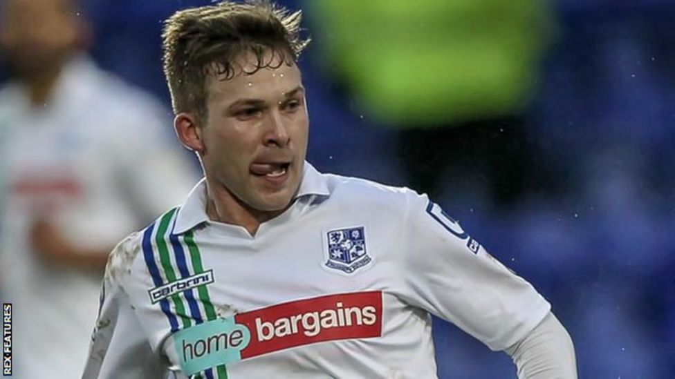 Jay Harris: Tranmere Rovers midfielder signs new contract - BBC Sport