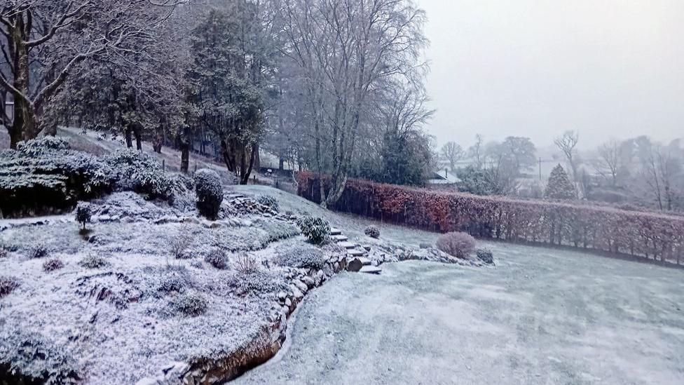 Scotland snow: Your pictures across the country - BBC News