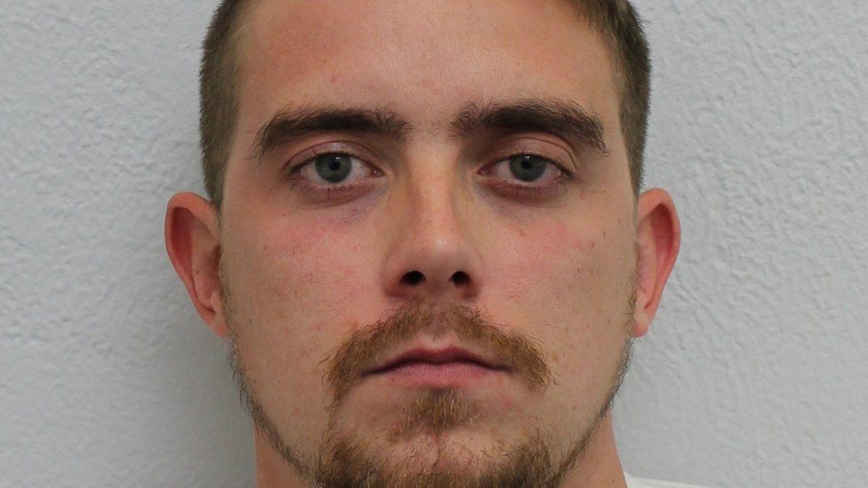 Prolific Sheerness hacker ordered to pay back £922k - BBC News