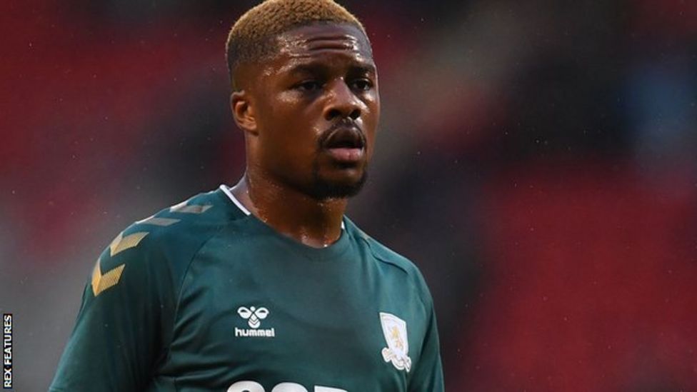 Chuba Akpom: PAOK re-sign Middlesbrough striker on loan - BBC Sport
