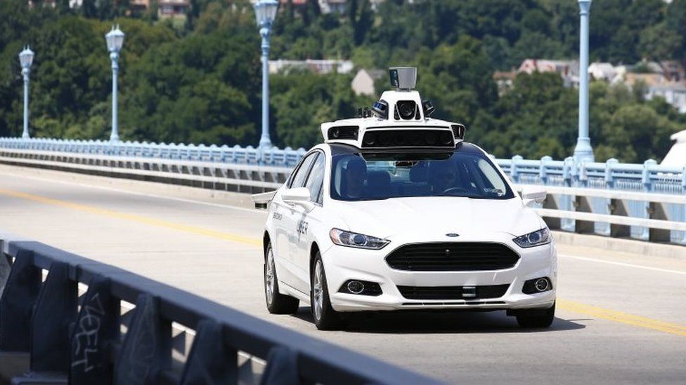 Uber launches artificial intelligence lab - BBC News