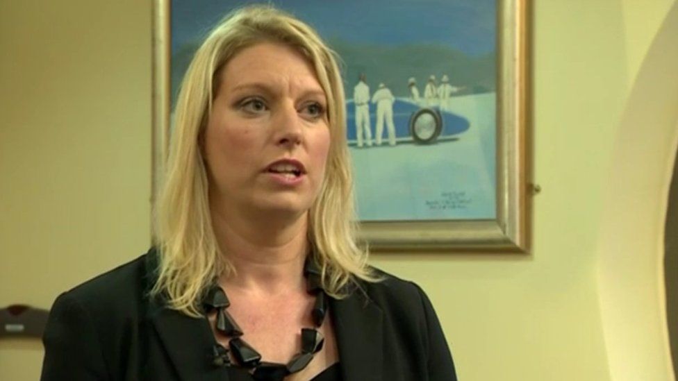 Southern Health NHS trust deaths response criticised - BBC News