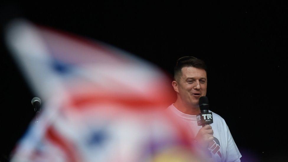 YouTube restricts Tommy Robinson channel - BBC News