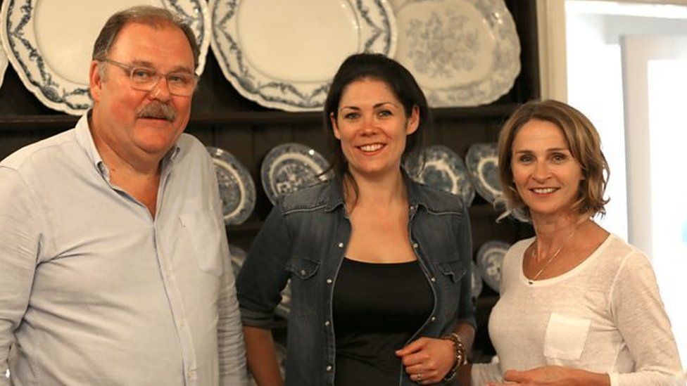 Ateb y Galw: Catrin Mara - BBC Cymru Fyw